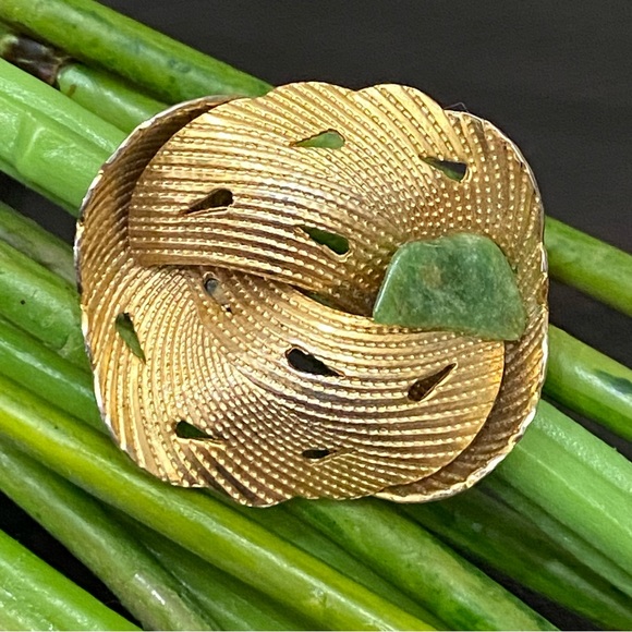 Vintage | Jewelry | Vintage Unsigned Goldtone Brushed Textured Gold ...